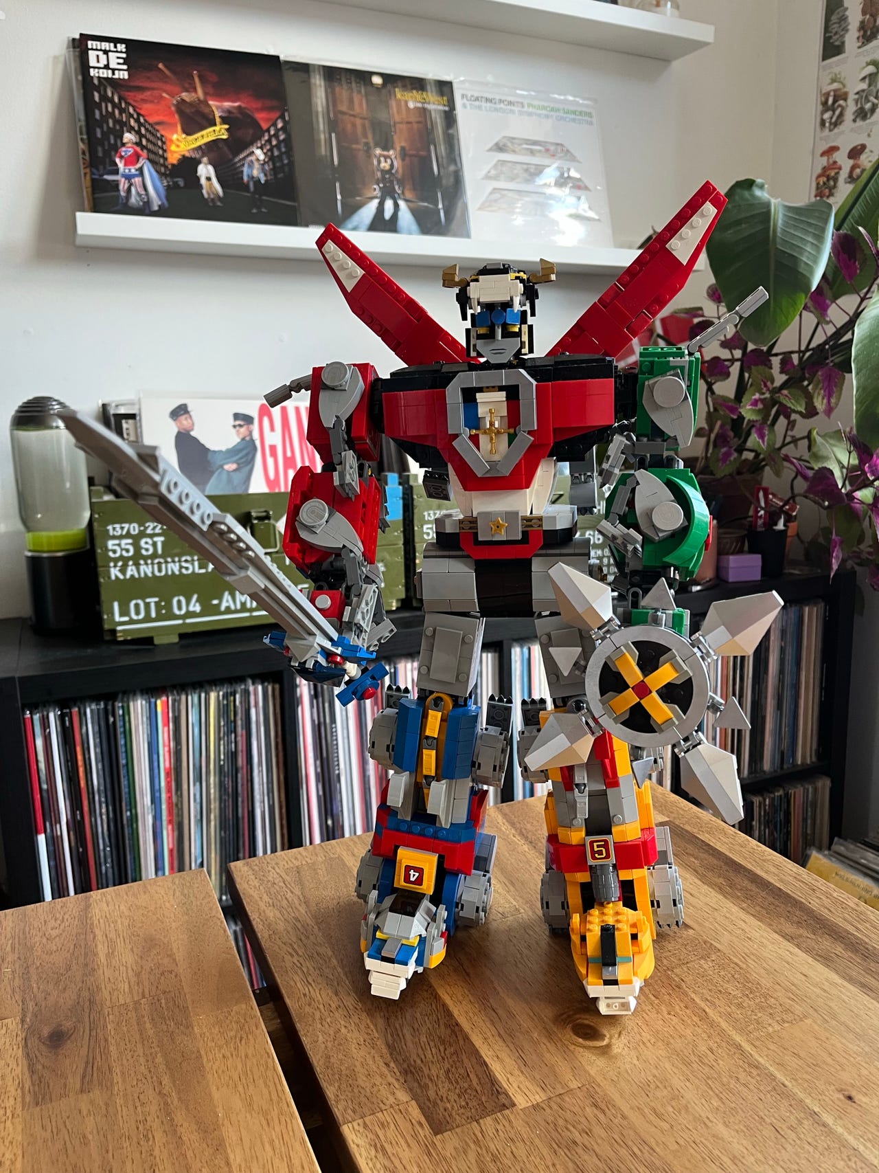 LEGO Ideas Voltron Robot Legetøj | DBA