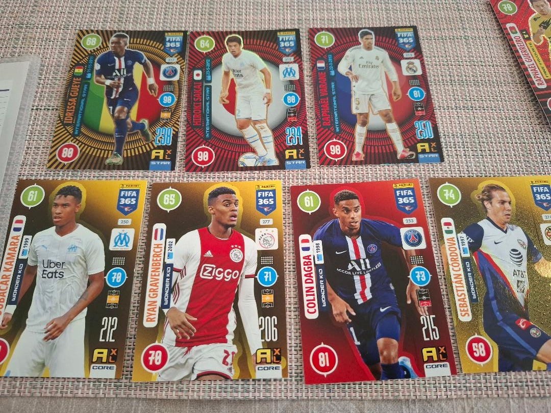Panini FIFA 365 Samlekort Fodboldspillere og Hold - det hele i et bud | DBA