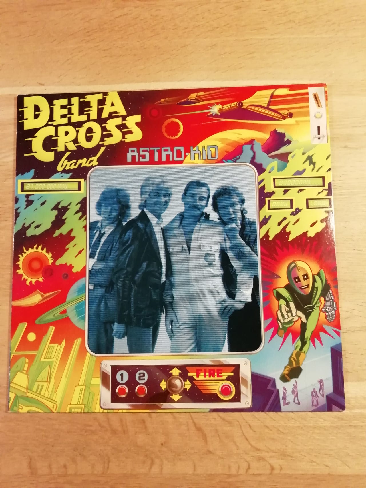 DELTA CROSS BAND "ASTRO KID" | DBA
