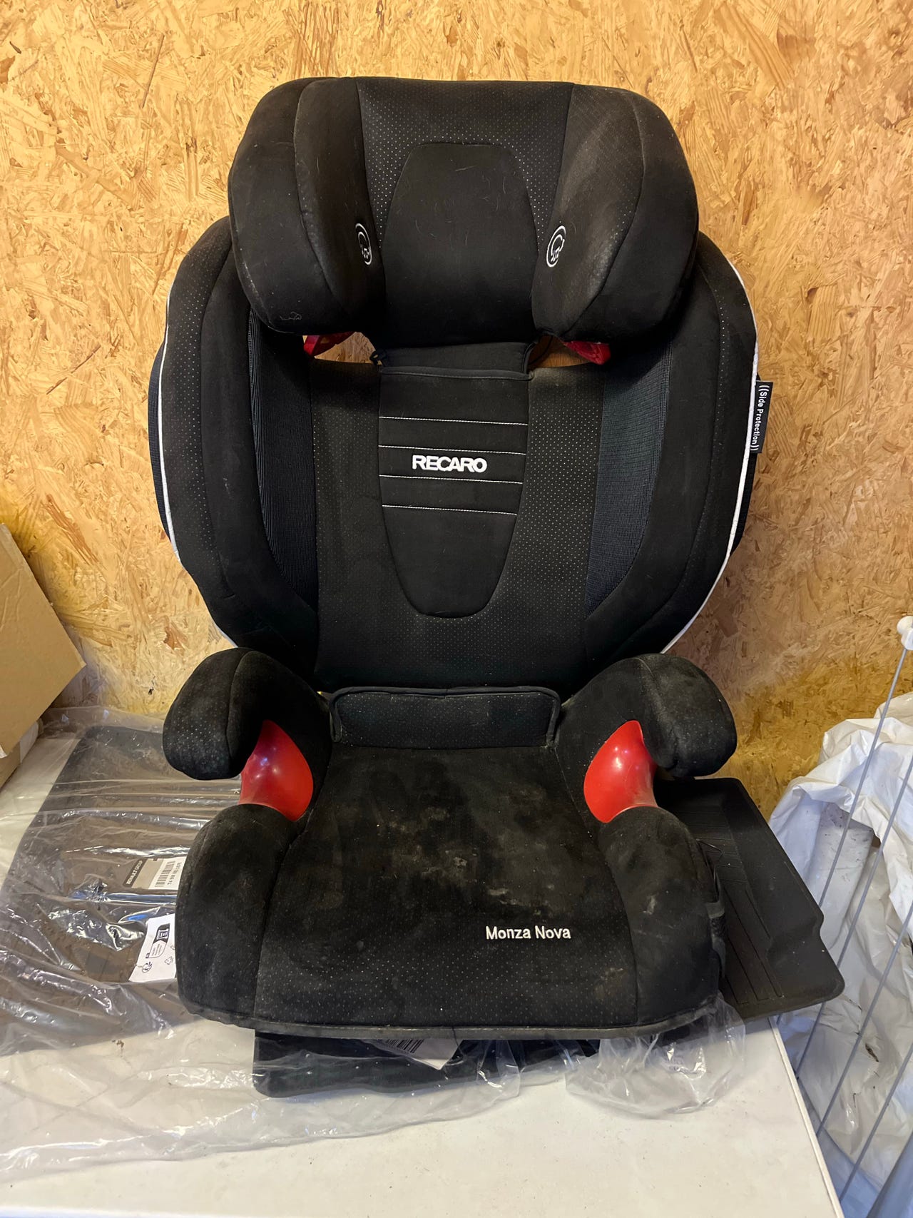 Autostole med ISOFIX | DBA
