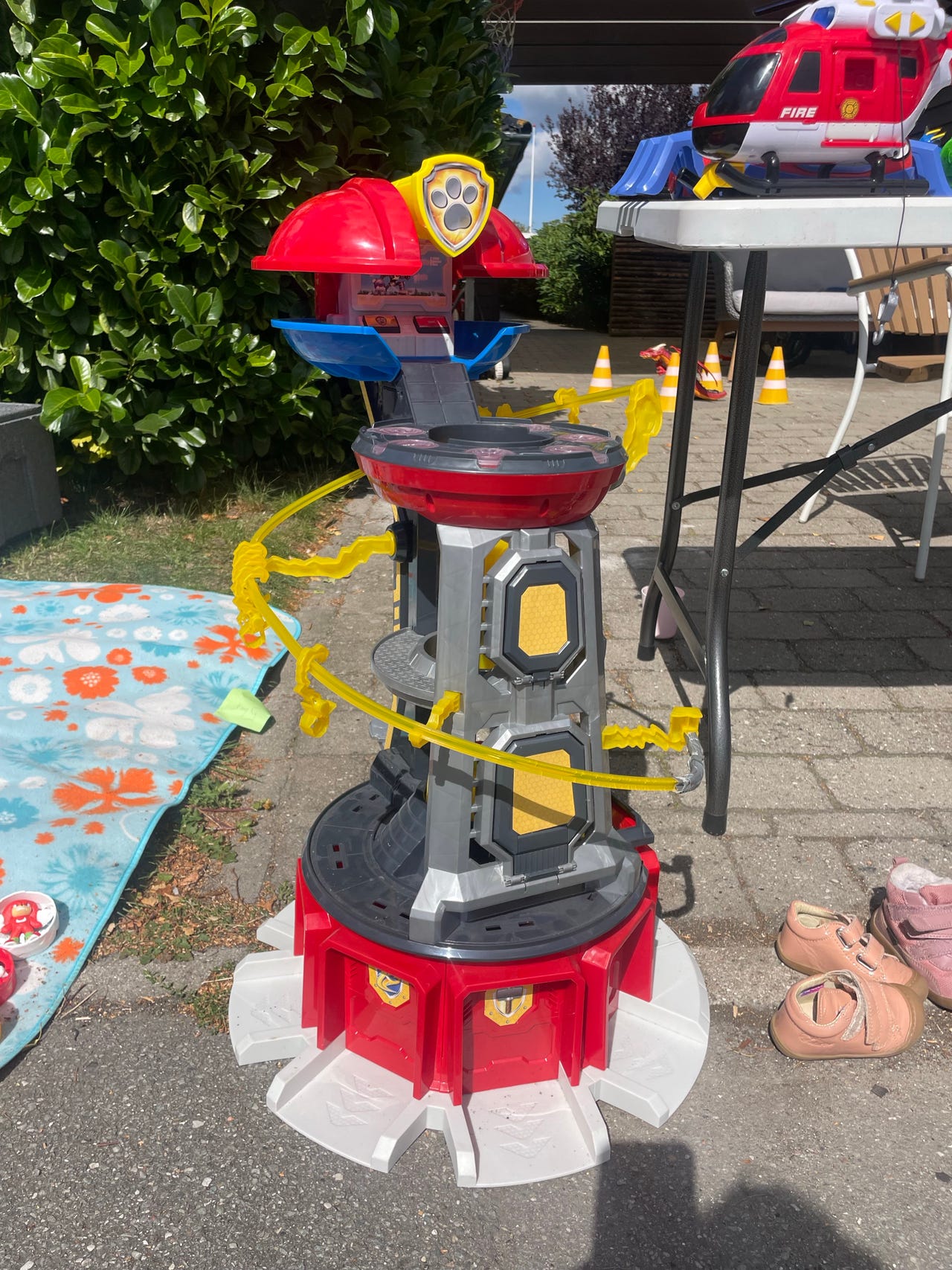 Paw Patrol Legetårn og Figurer Sæt | DBA