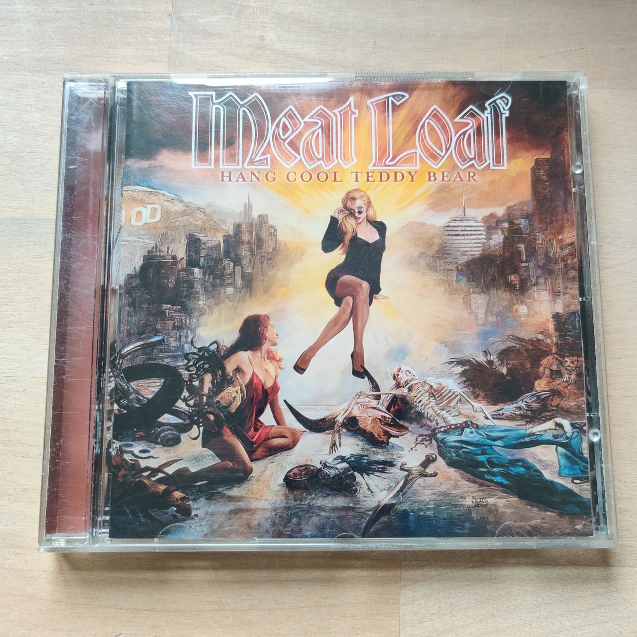 Meat Loaf: Hang Cool Teddy Bear | DBA
