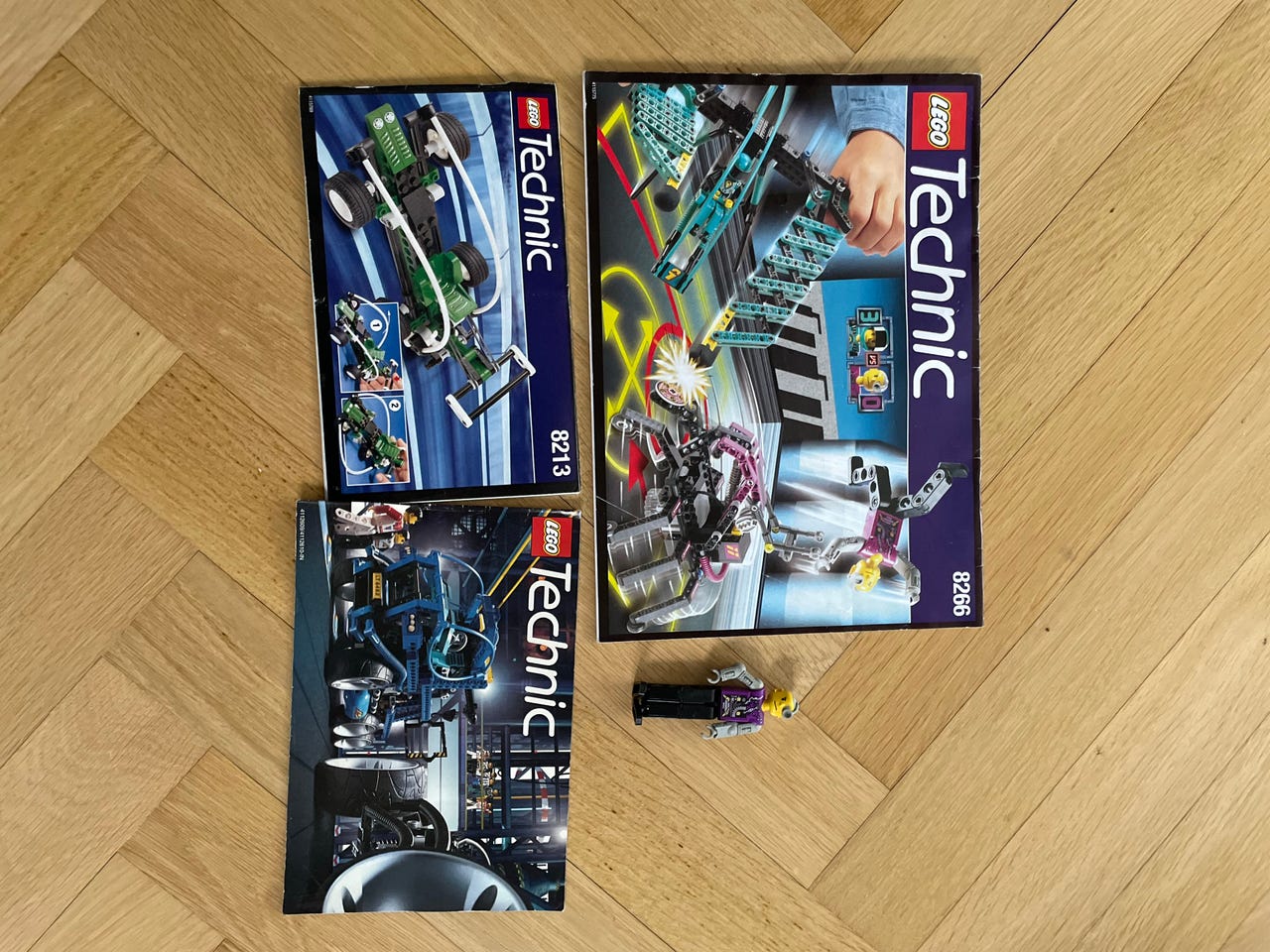 LEGO Technic instruktioner 8266, 8213 og technic brochure 1998 | DBA