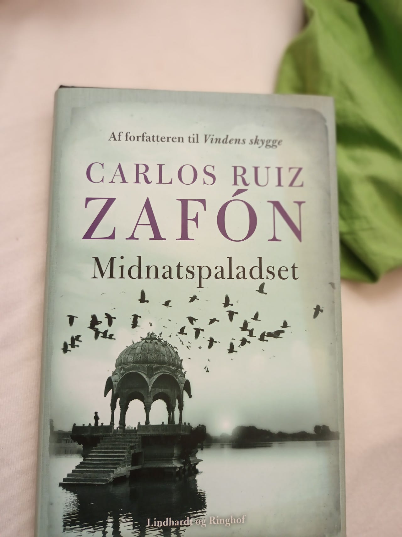 Midnatspaladset af Carlos Ruiz Zafón | DBA