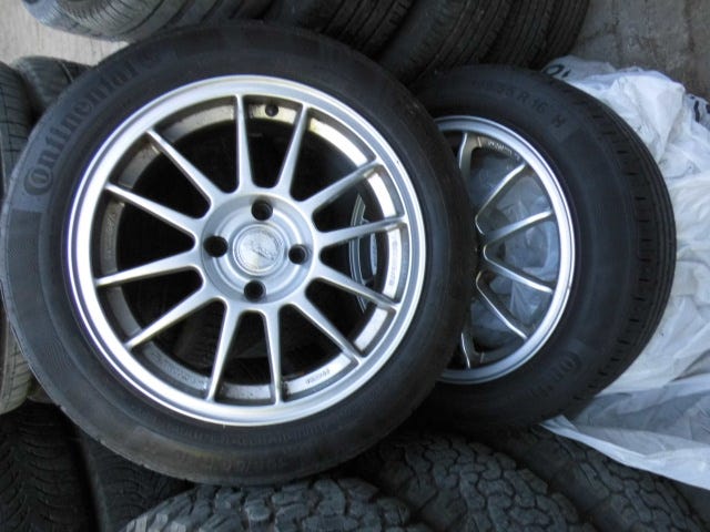 Pæne 16" alufælge med Continental Premium Contact 5 sommerdæk ca. 5 mm ...