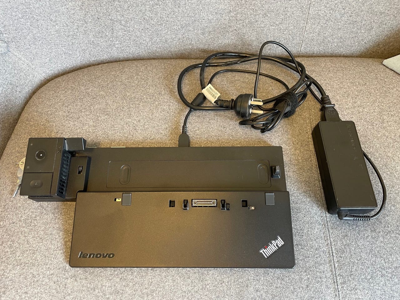 ThinkPad Ultra Dock | DBA