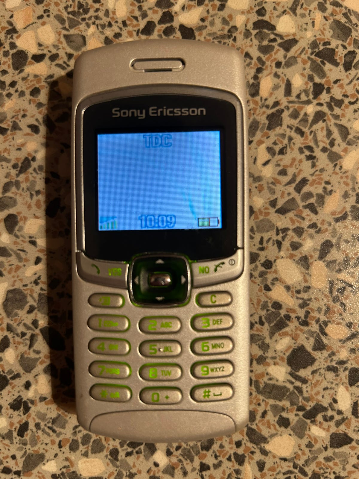 Sony Ericsson T230 | DBA