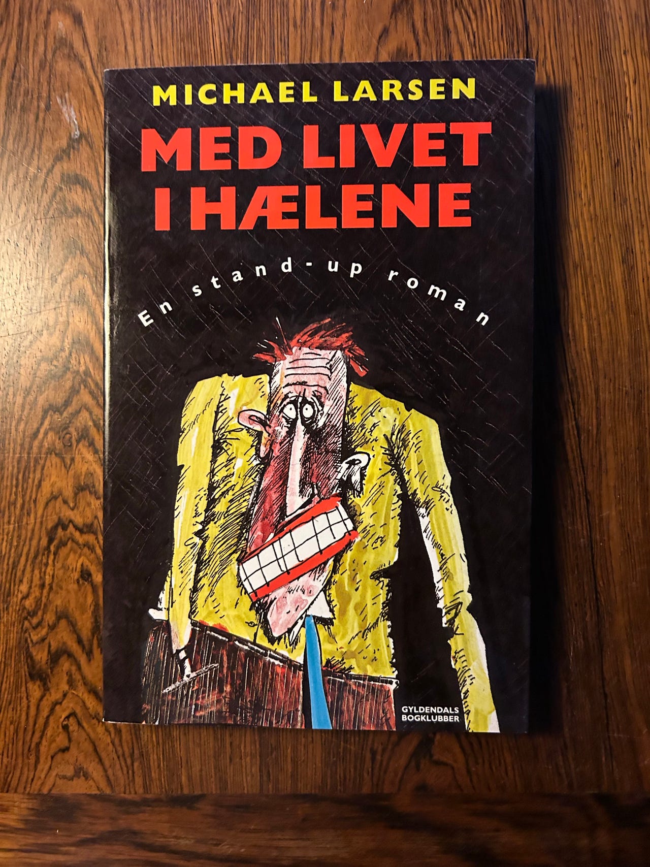 Michael Larsen – Med livet i hælene | DBA