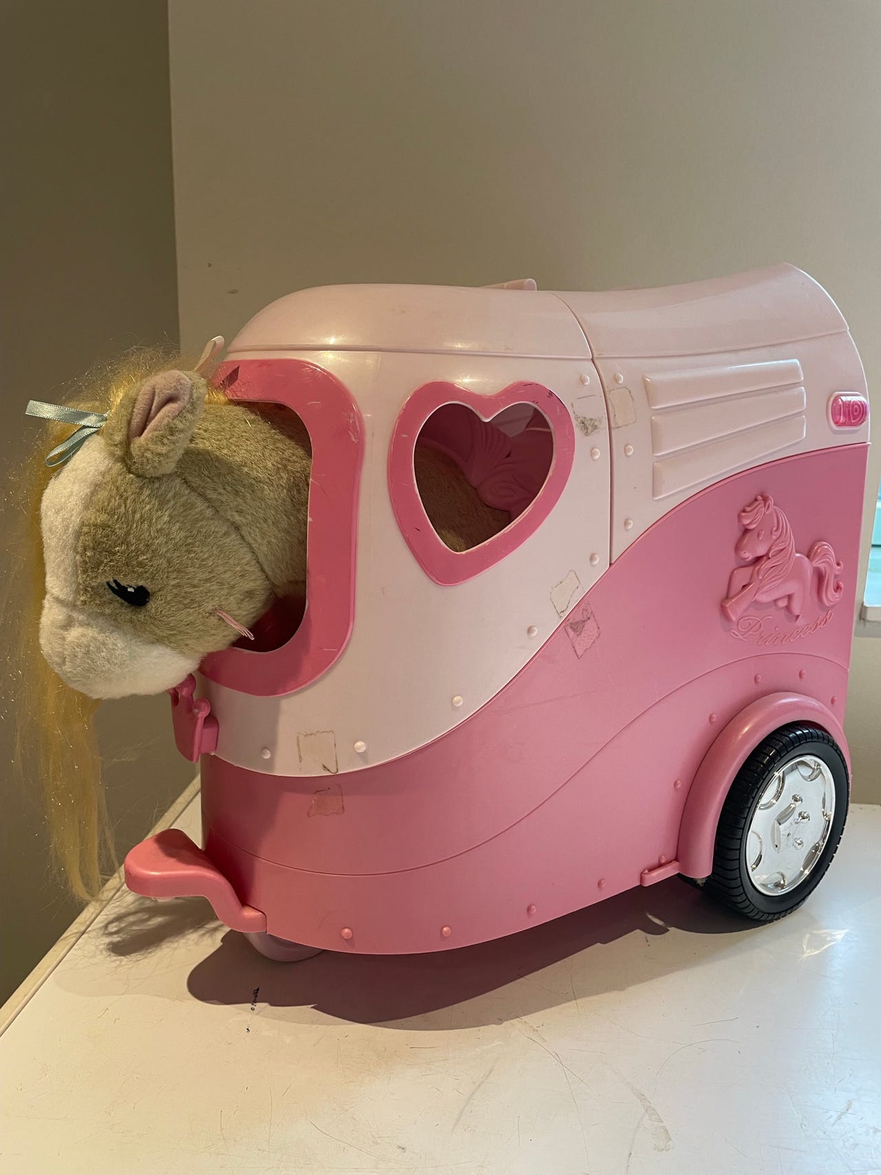 Baby Born Hest og Hestetrailer Legetøj i Pink/lyserød | DBA