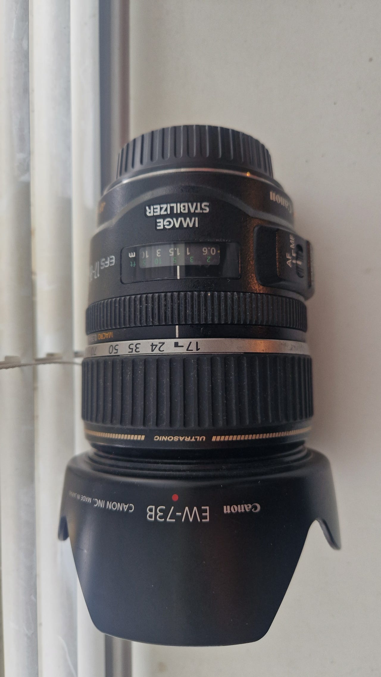 Canon Zoomobjektiv EF-S 17-85 IS USM. Hurtigt, skarpt, lydløs, 100% OK ...