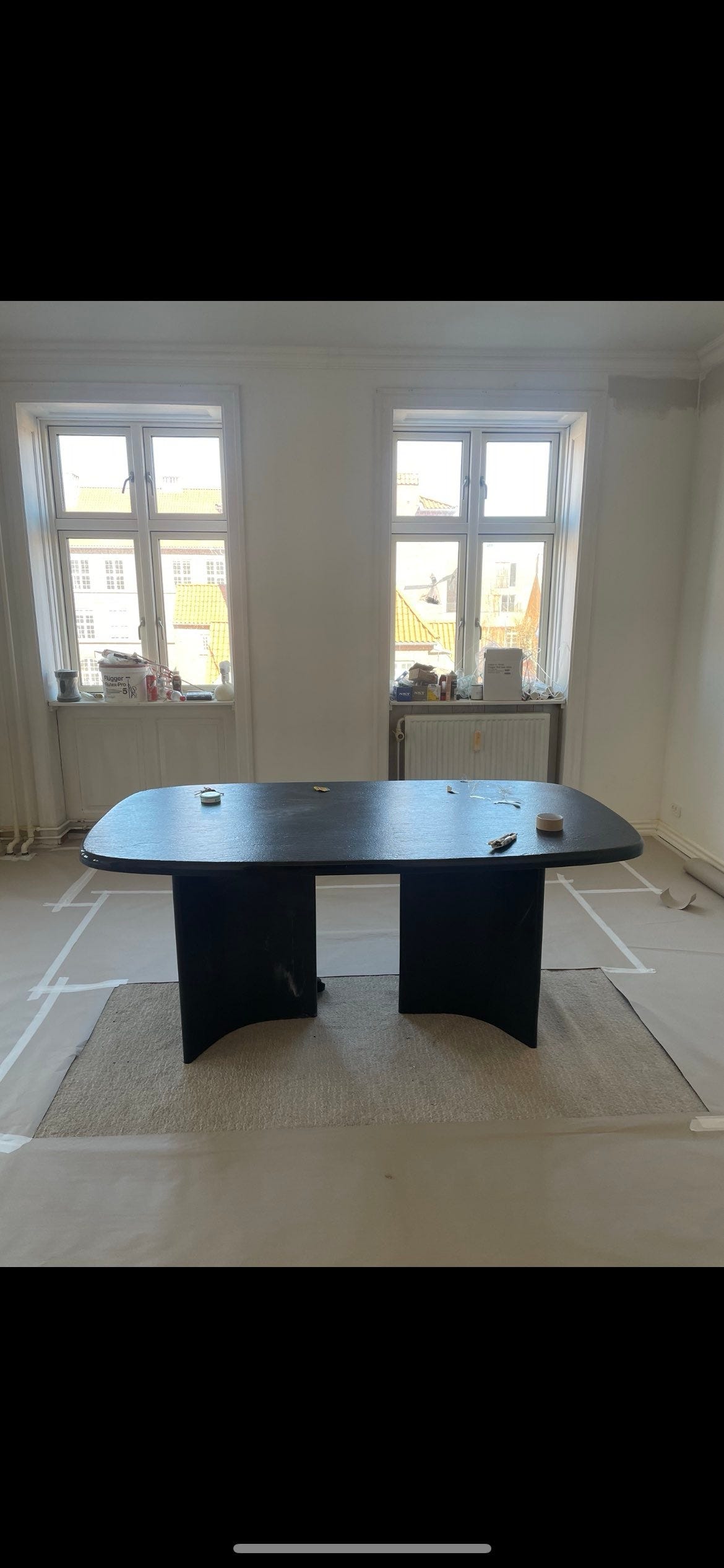 Sort marmor spisebord | DBA