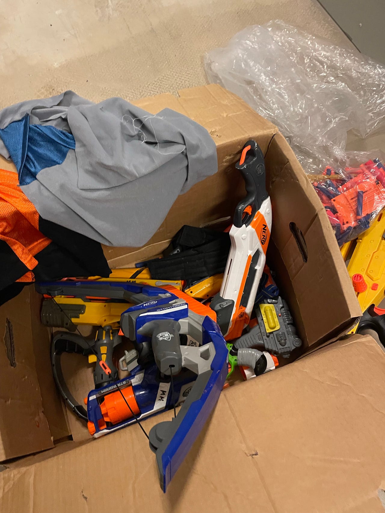 Nerf Diverse Legetøjsvåben og Tilbehør | DBA