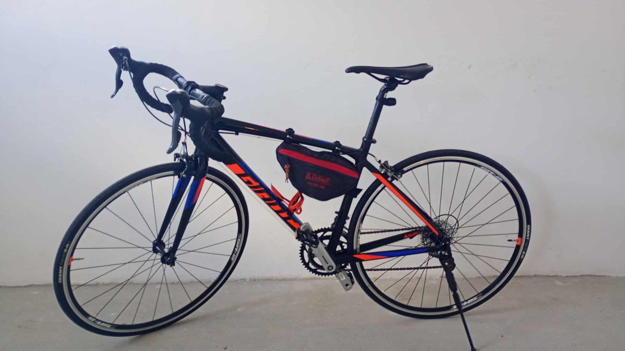 Giant racercykel sort, rød og blå, str 48 | DBA