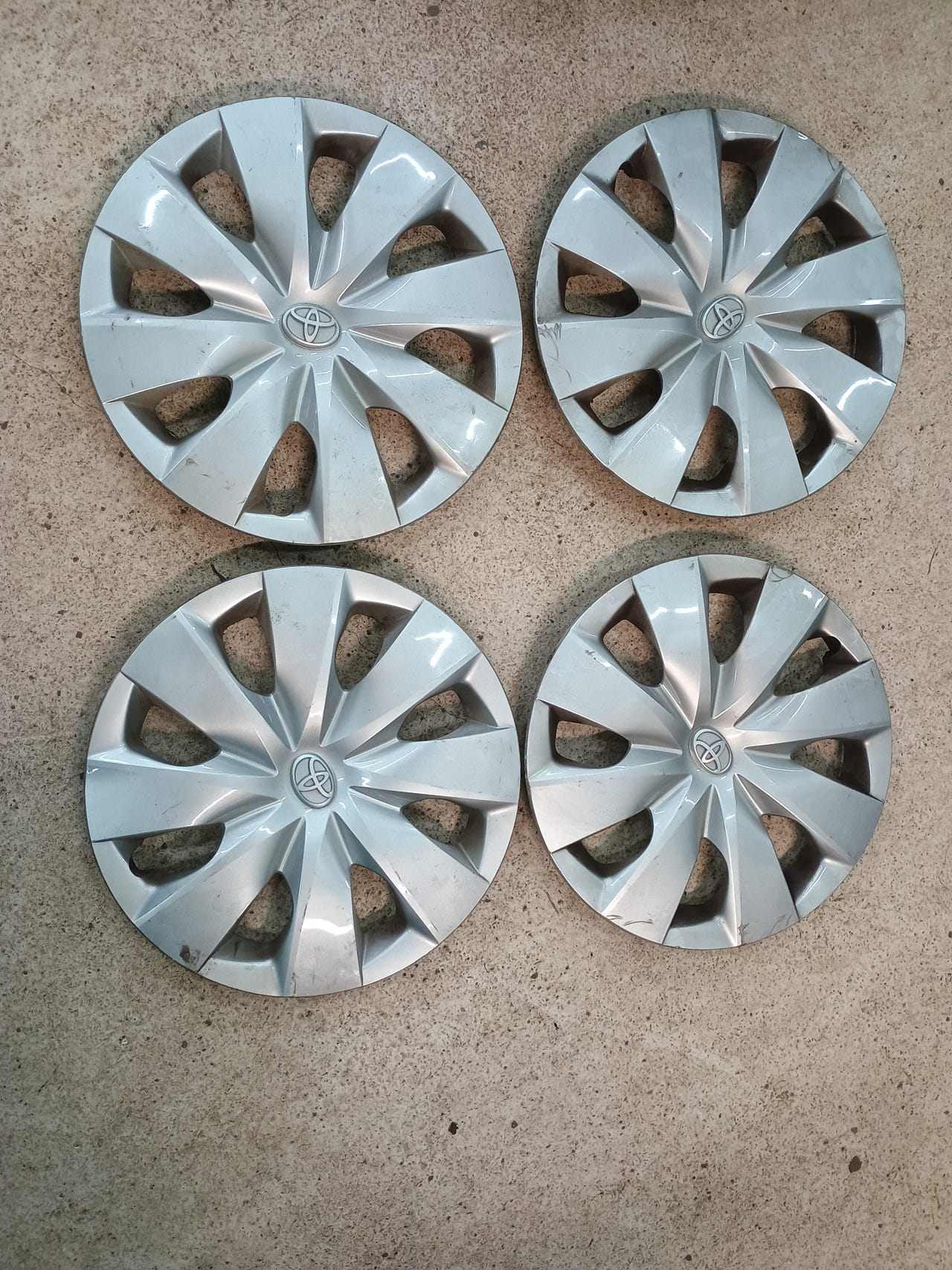 14" originale hjulkapsler | DBA