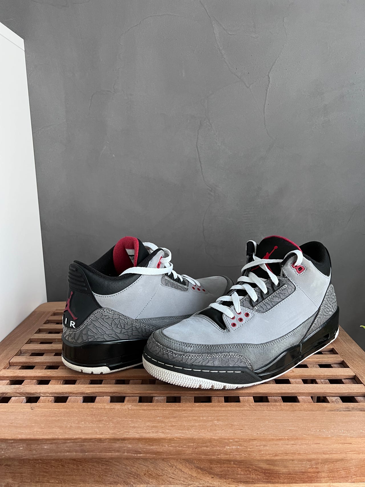 Air Jordan III Stealth - str 45.5 | DBA