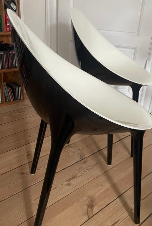 Kartell stol Phillip Stark sort/hvid 2 stk super impossible | DBA