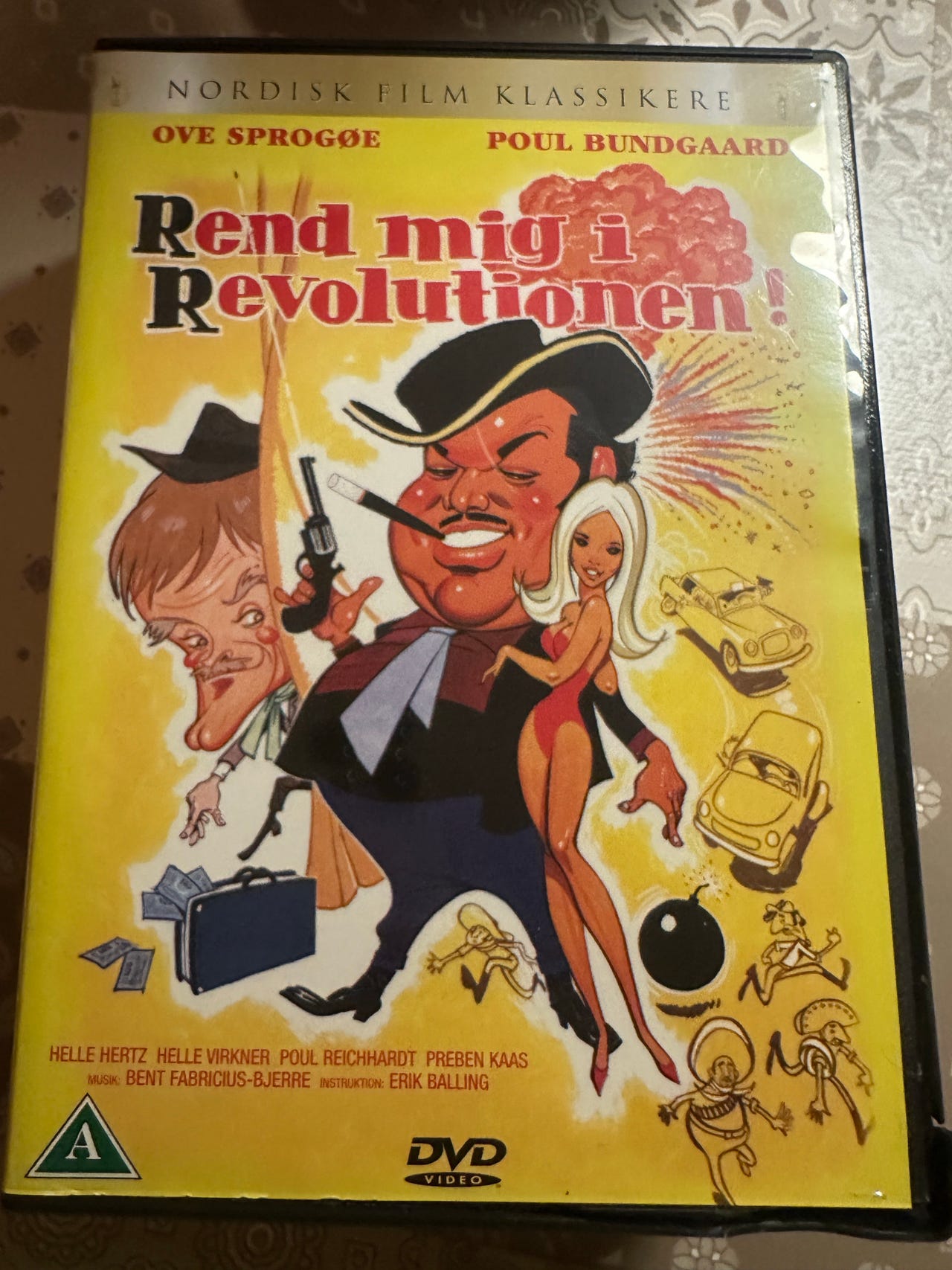 Rend Mig i Revolutionen! DVD Dansk Komedie | DBA