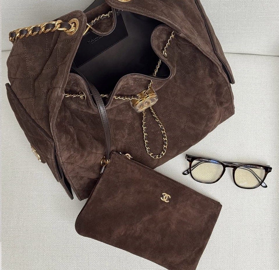 Chanel 25 Bag Medium Suede | DBA