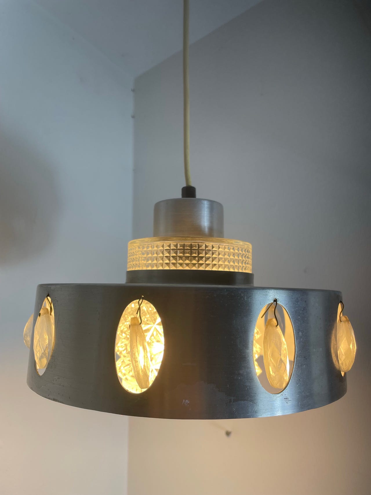 Vitrika loftslampe retro i fin stand | DBA