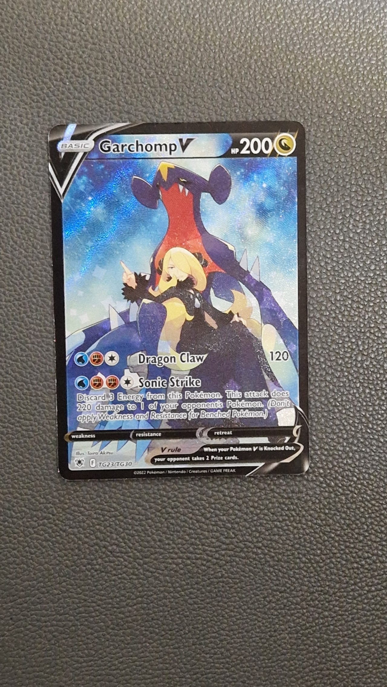 Garchomp V - Pokemonkort,Sword&Shield,Ultra Rare,Nintendo | DBA