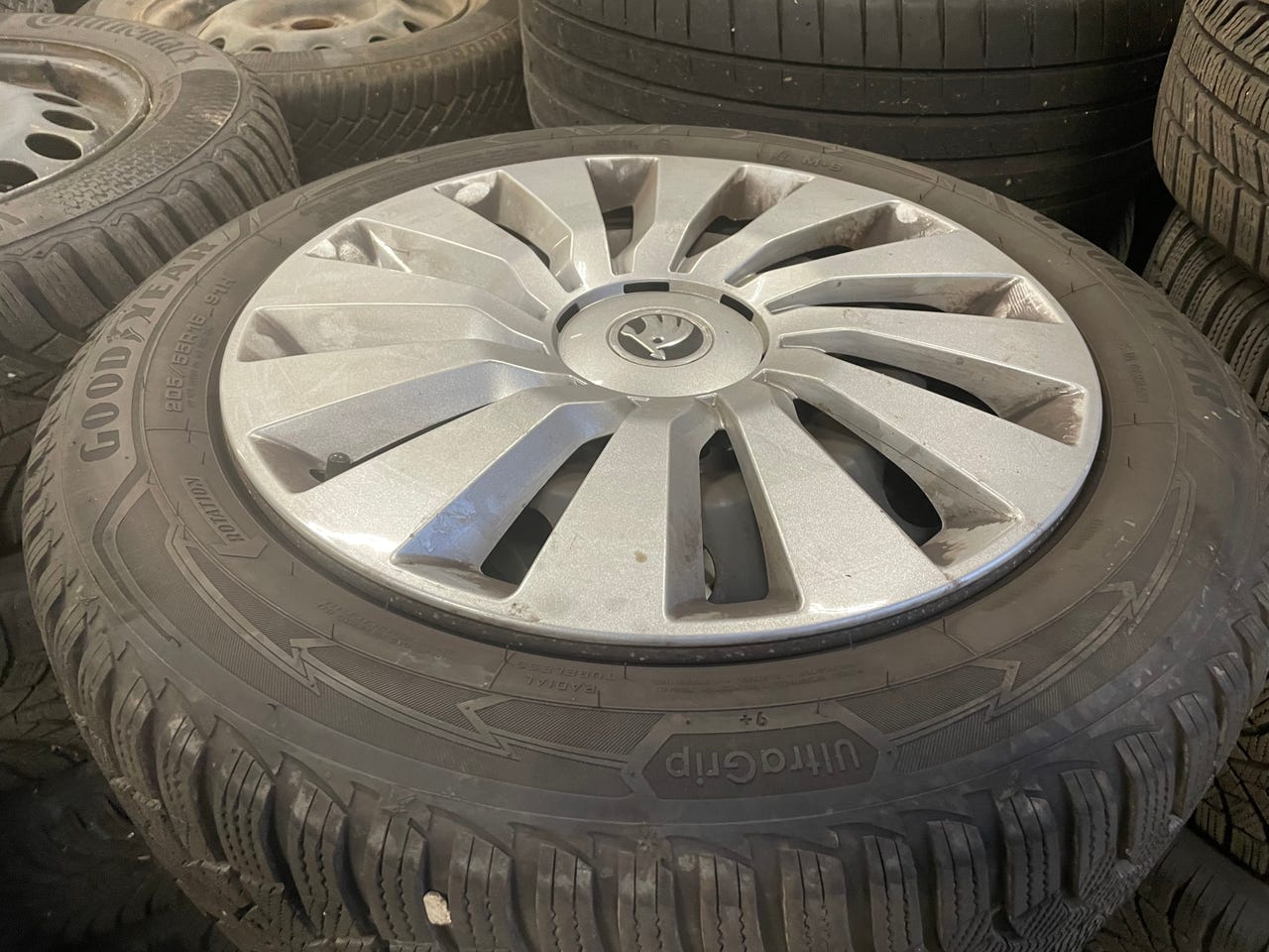 16 Skoda Octavia Ref.866 vinterdæk | DBA