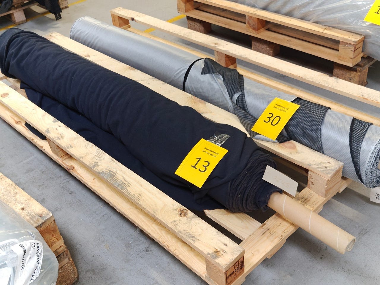 1 rl. Stof: Farve: Sort | DBA