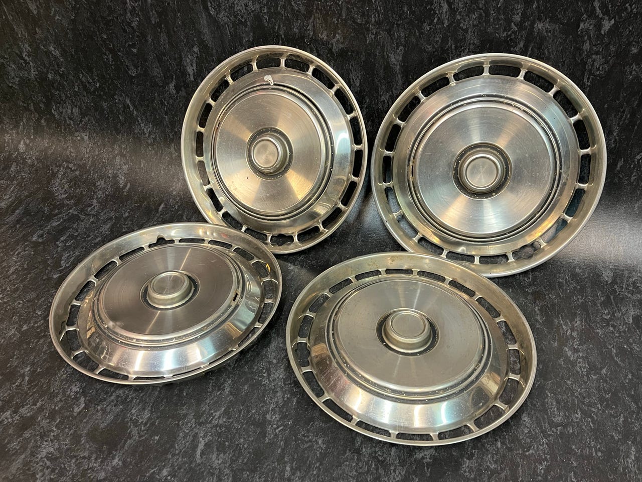 🛞 4 hjulkapsler /navkapsler til Ford Granada? fra 1970’erne | DBA