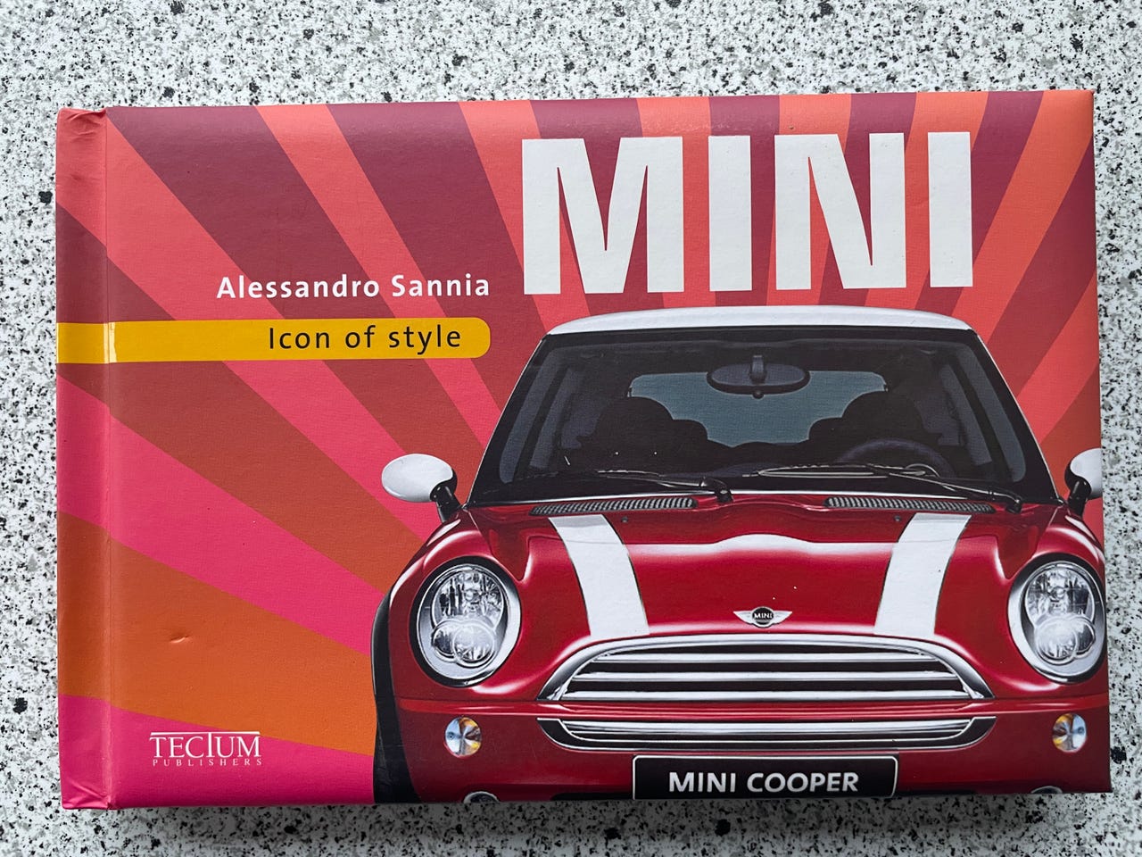 Mini: Icon of Style Alessandro Sannia | DBA