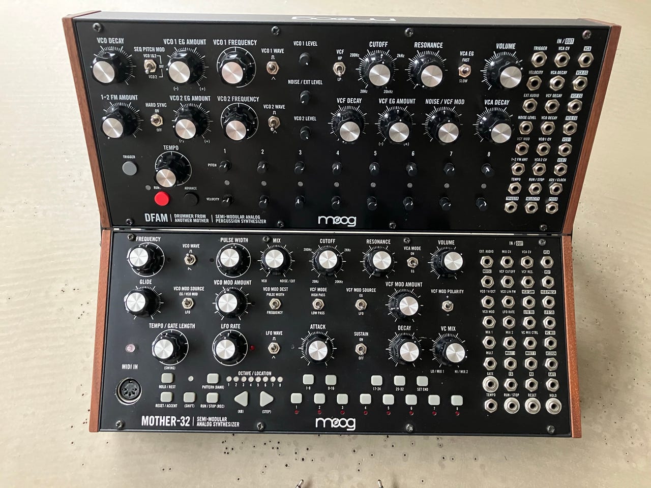 Moog Sound Studio 2 DFAM + Mother 32 | DBA