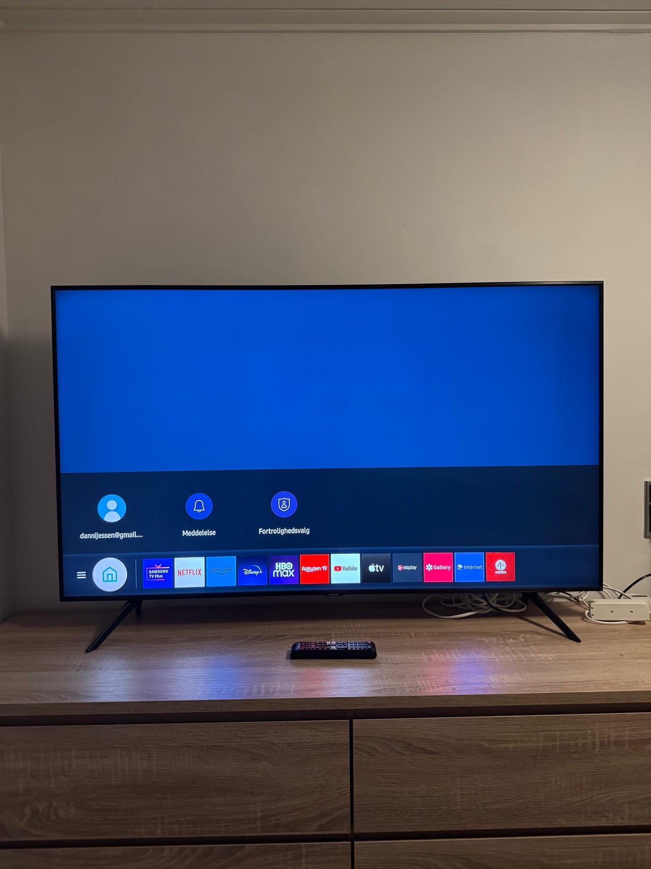 Samsung 55" UHD TV UE55TU7005 | DBA