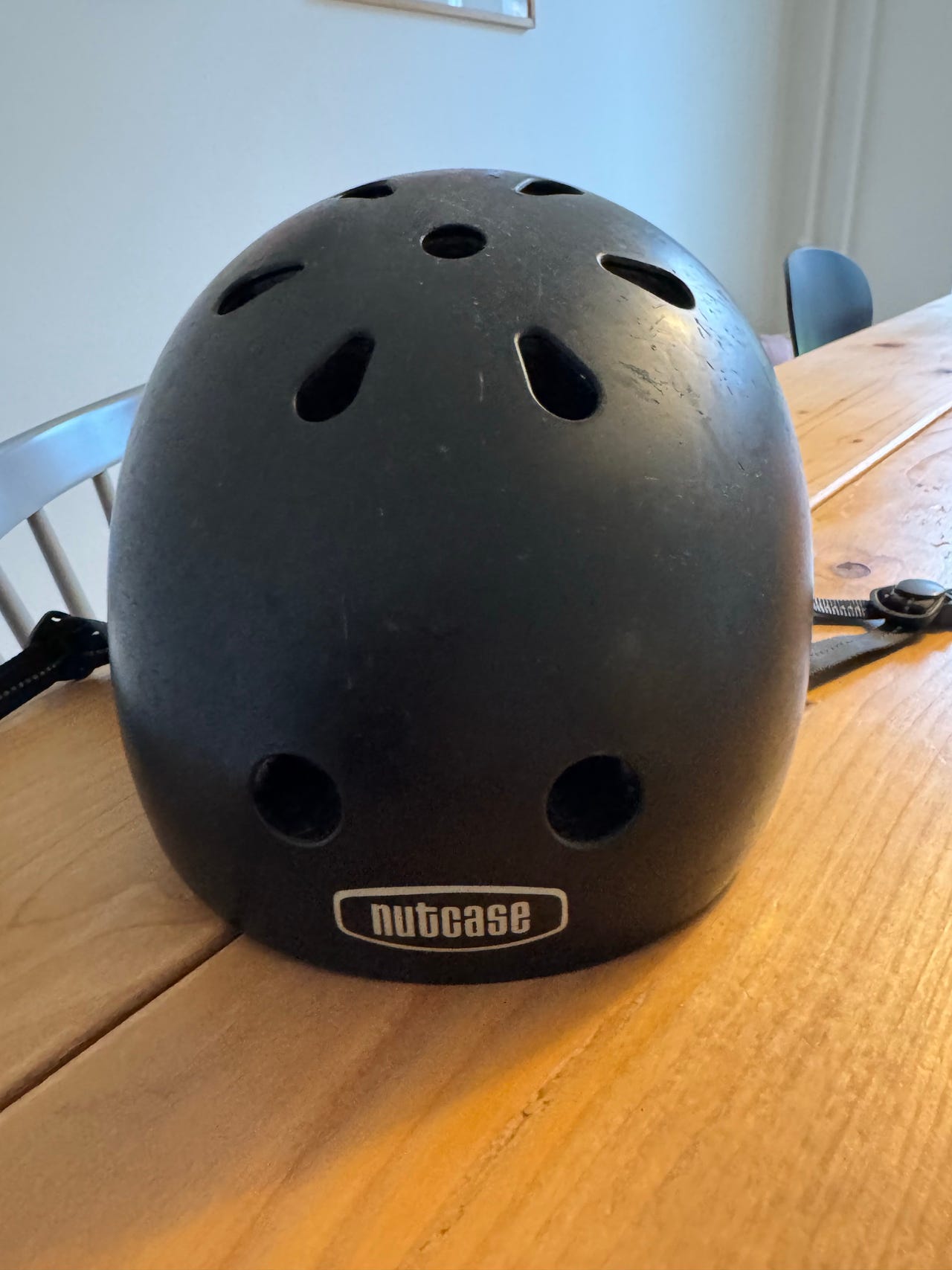 Nutcase cykelhjelm sort | DBA