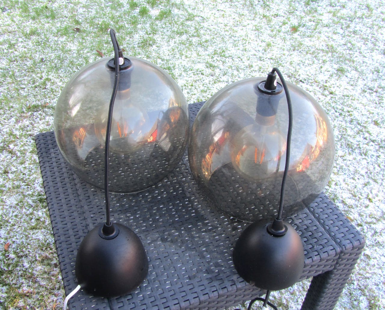 Samlet pris for 2 stk Ikea Jakobsbyn pendel / lampe med Sekond ophæng ...