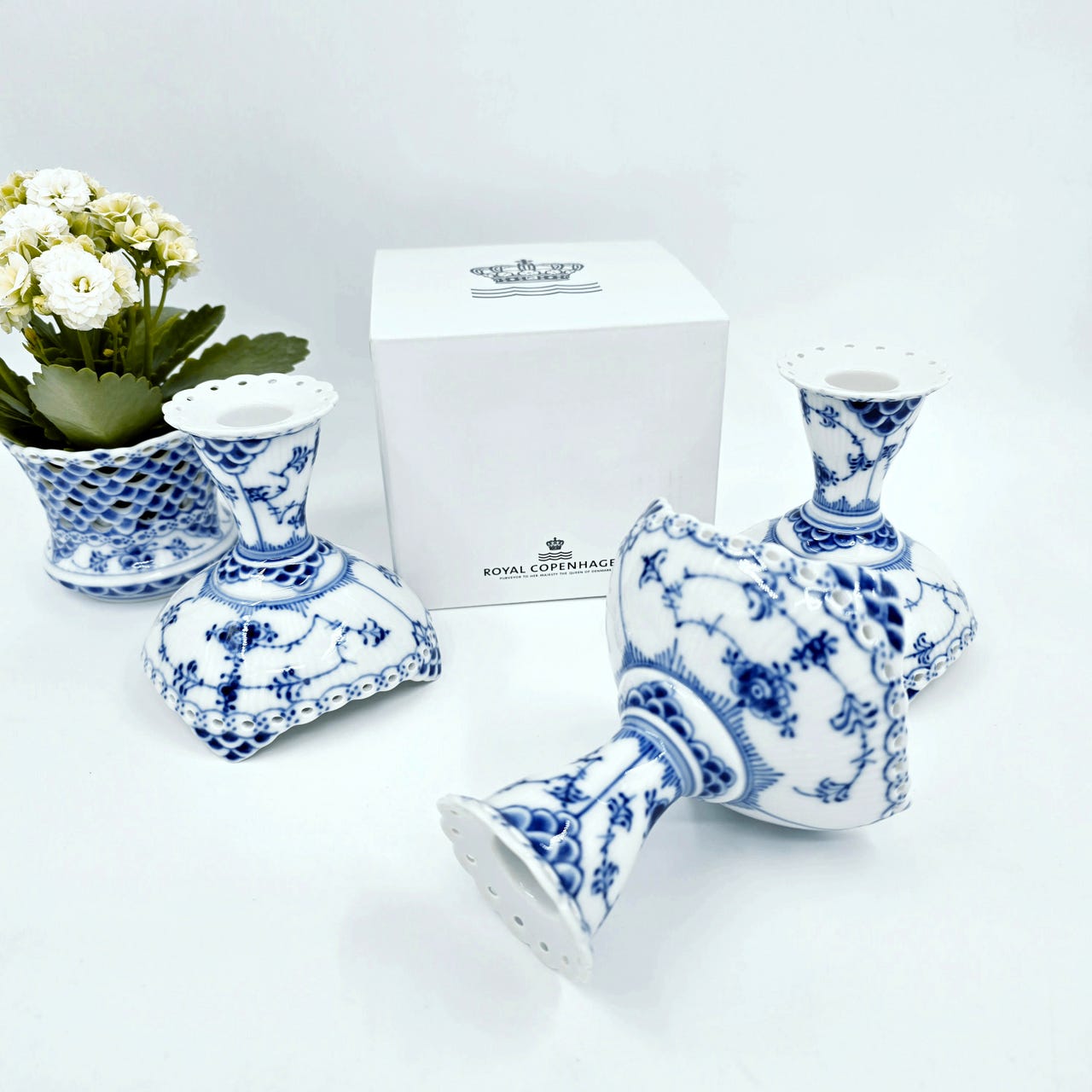 Musselmalet Helblonde lysestage Porcelæn | DBA