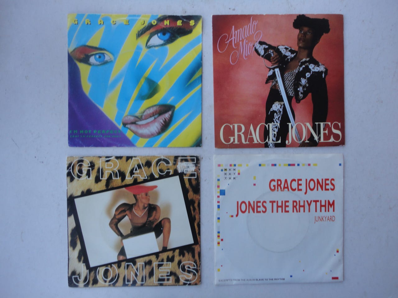GRACE JONES , vinyl singler | DBA