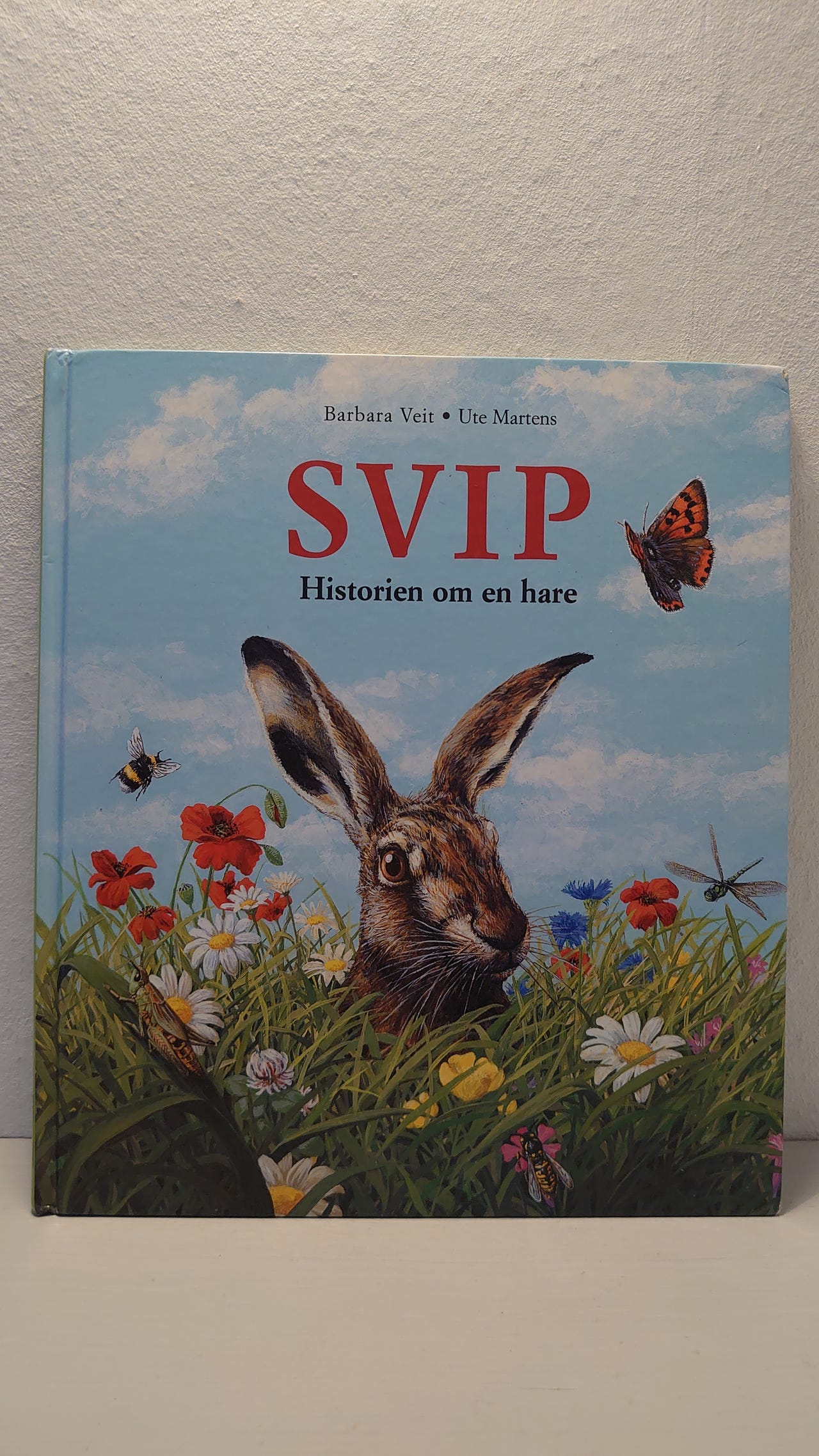 Barbara Veit:Svip historien om en hare.År2000 | DBA