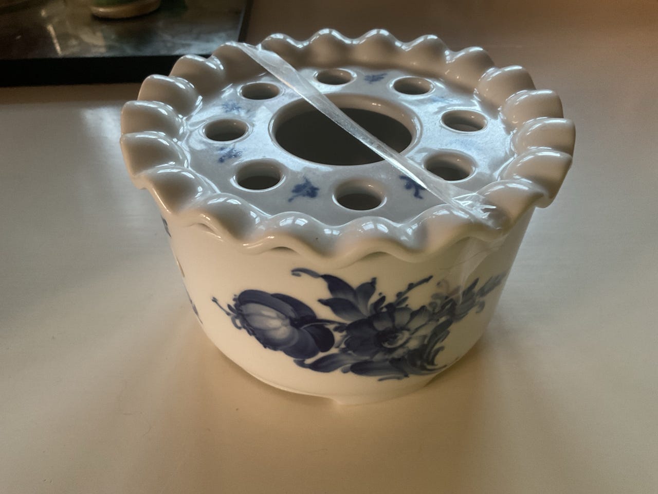 Royal Copenhagen blå blomst fyrfadsvarmer . Sender gerne | DBA