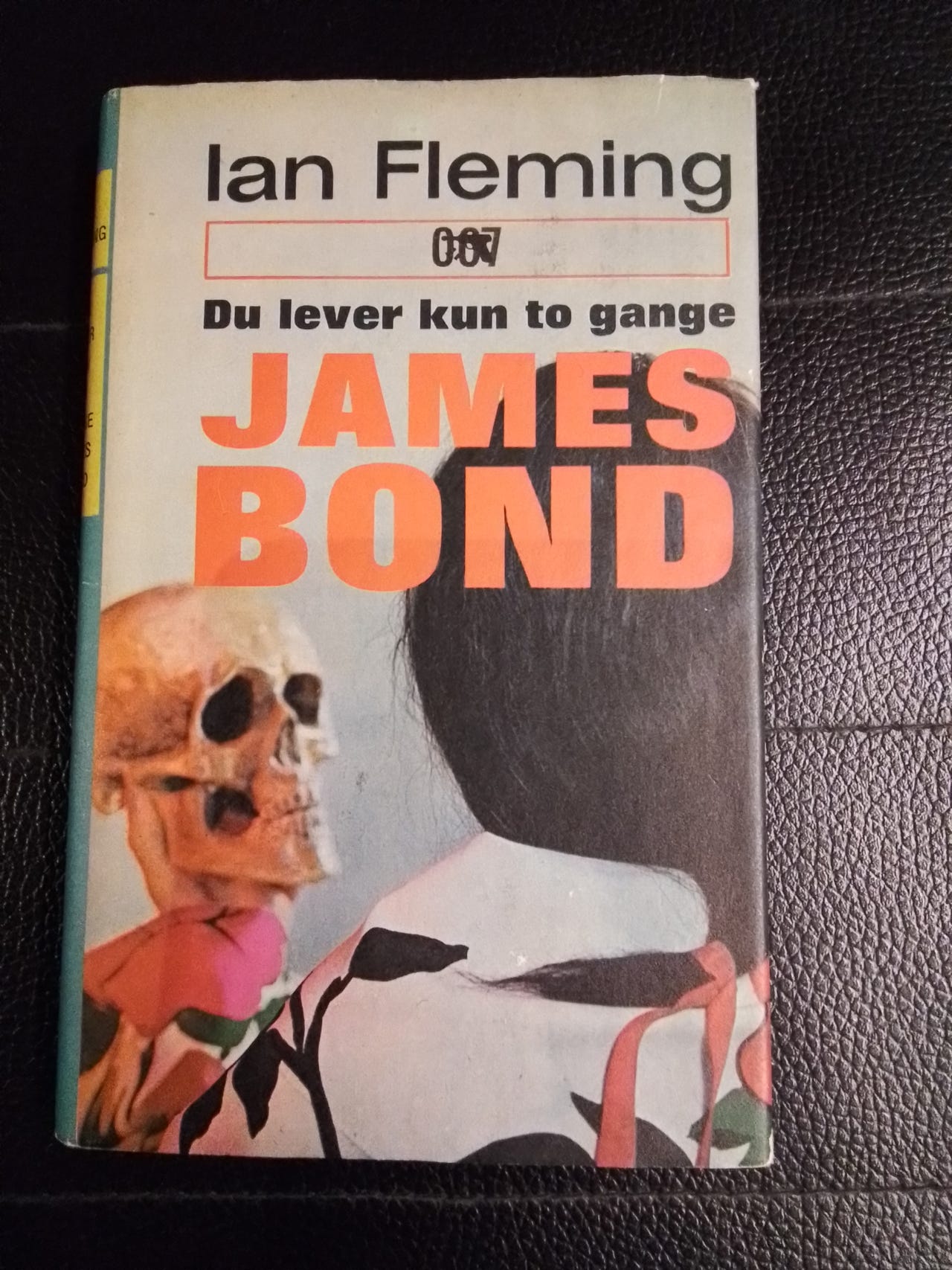 Du lever kun to gange James Bond af Ian Flemming | DBA
