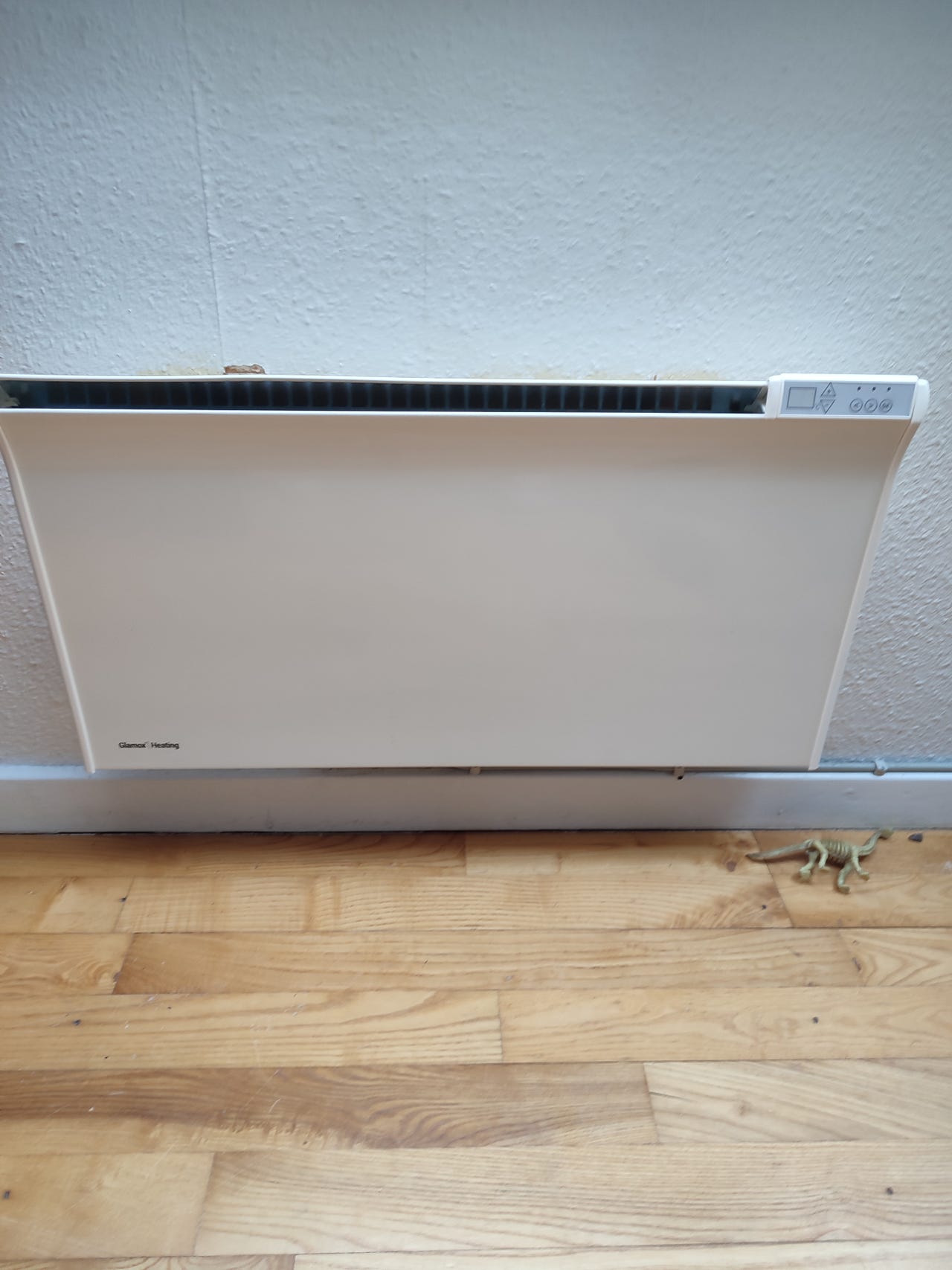 Glamox Heating elradiatorer 2 år gammel | DBA