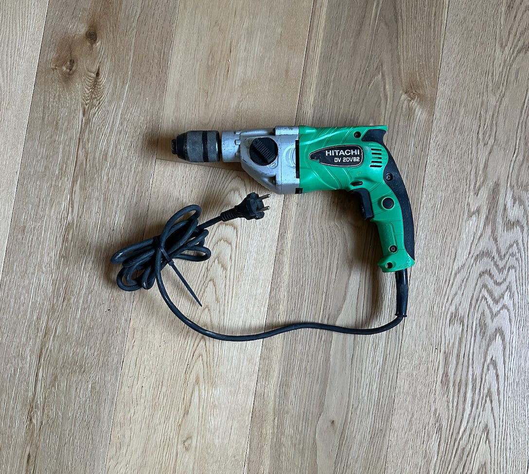 Hitachi slagboremaskine DV 20VB2 – 790W – 13 mm – 2 gear | DBA