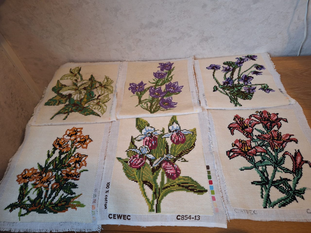 CEWEC Broderi kits med blomster motiver | DBA