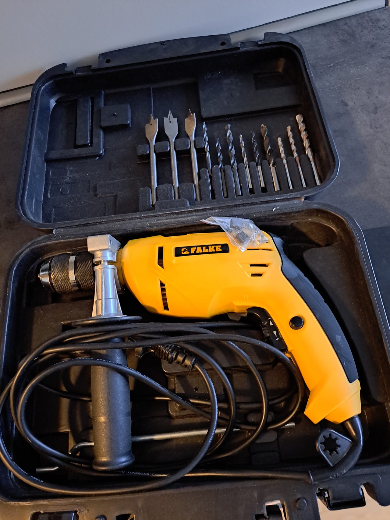 Falke slagboremaskine m tilbehør | DBA