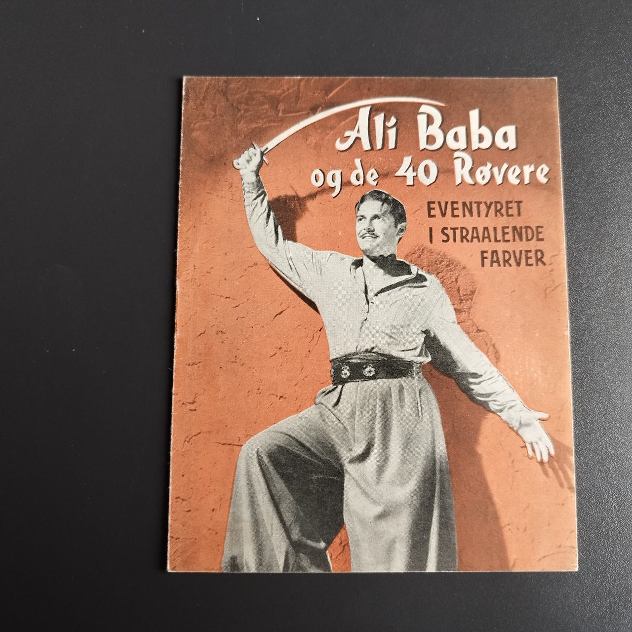 Filmprogram : "Ali Baba og de 40 Røvere" 1944. Jon Hall. | DBA