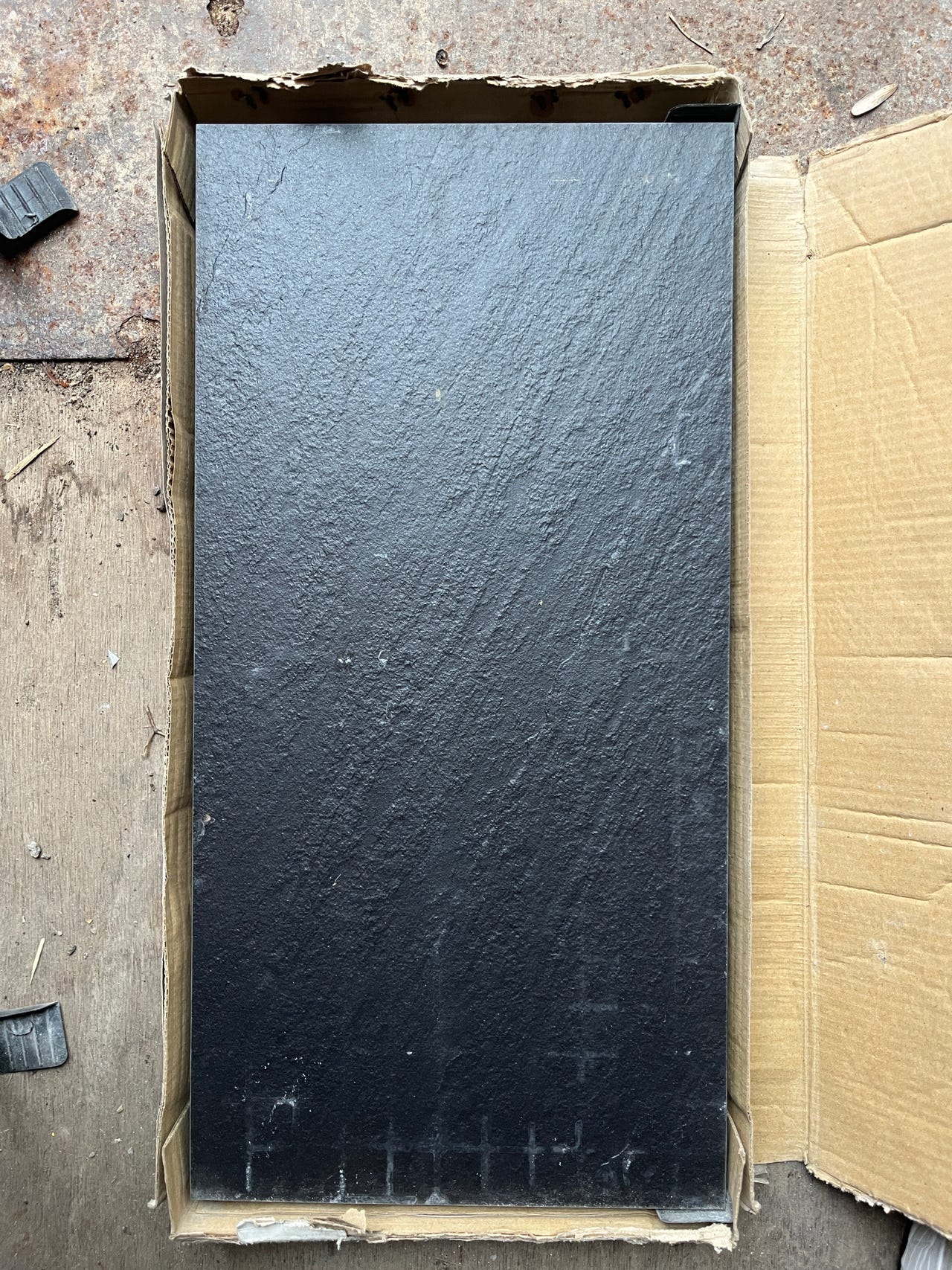 Nye keramiske fliser – Black Slate (RAW) – 60 x 30 cm | DBA