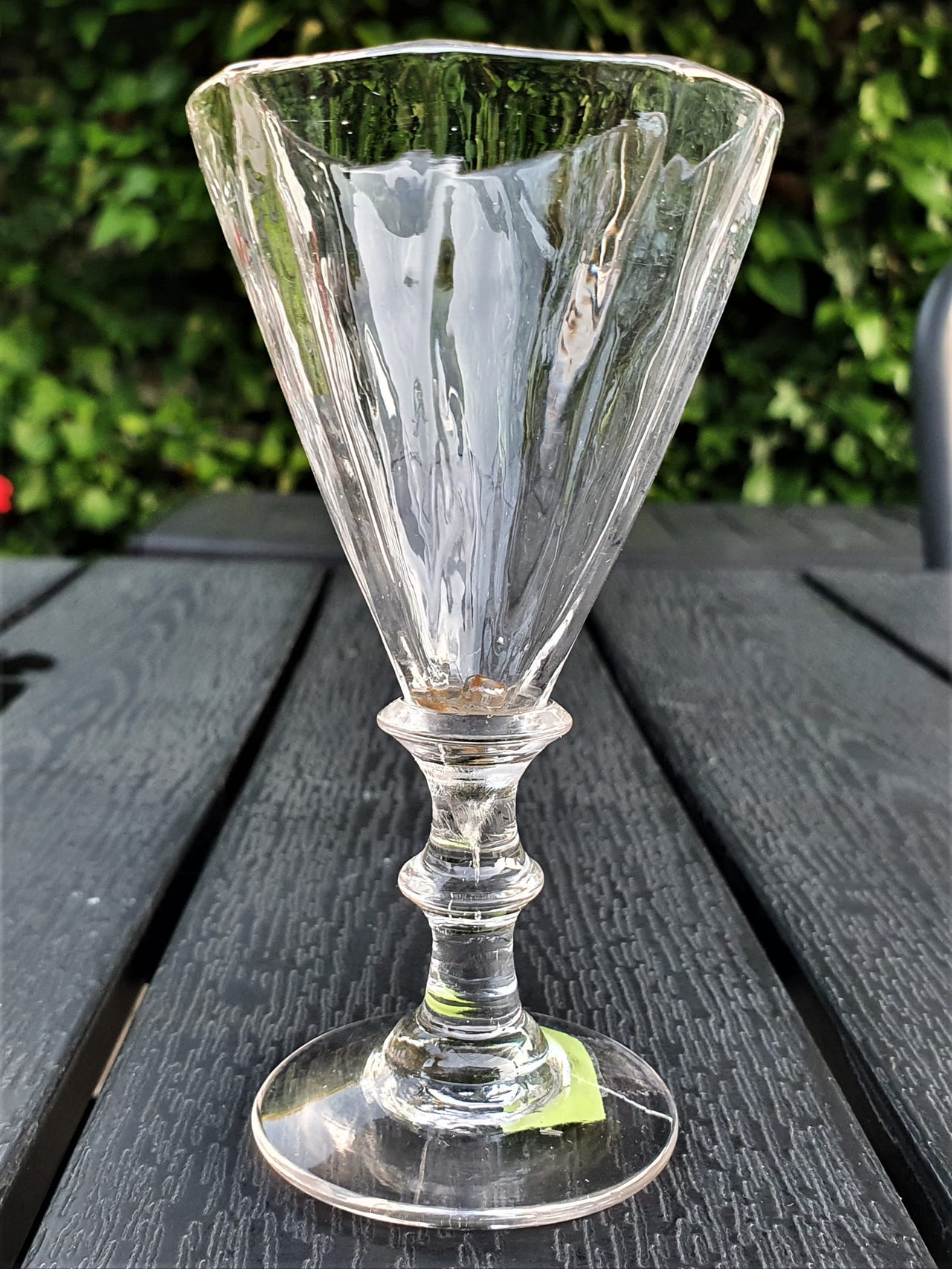 Gammel dansk 1800-tals vinglas (nr. 139) | DBA