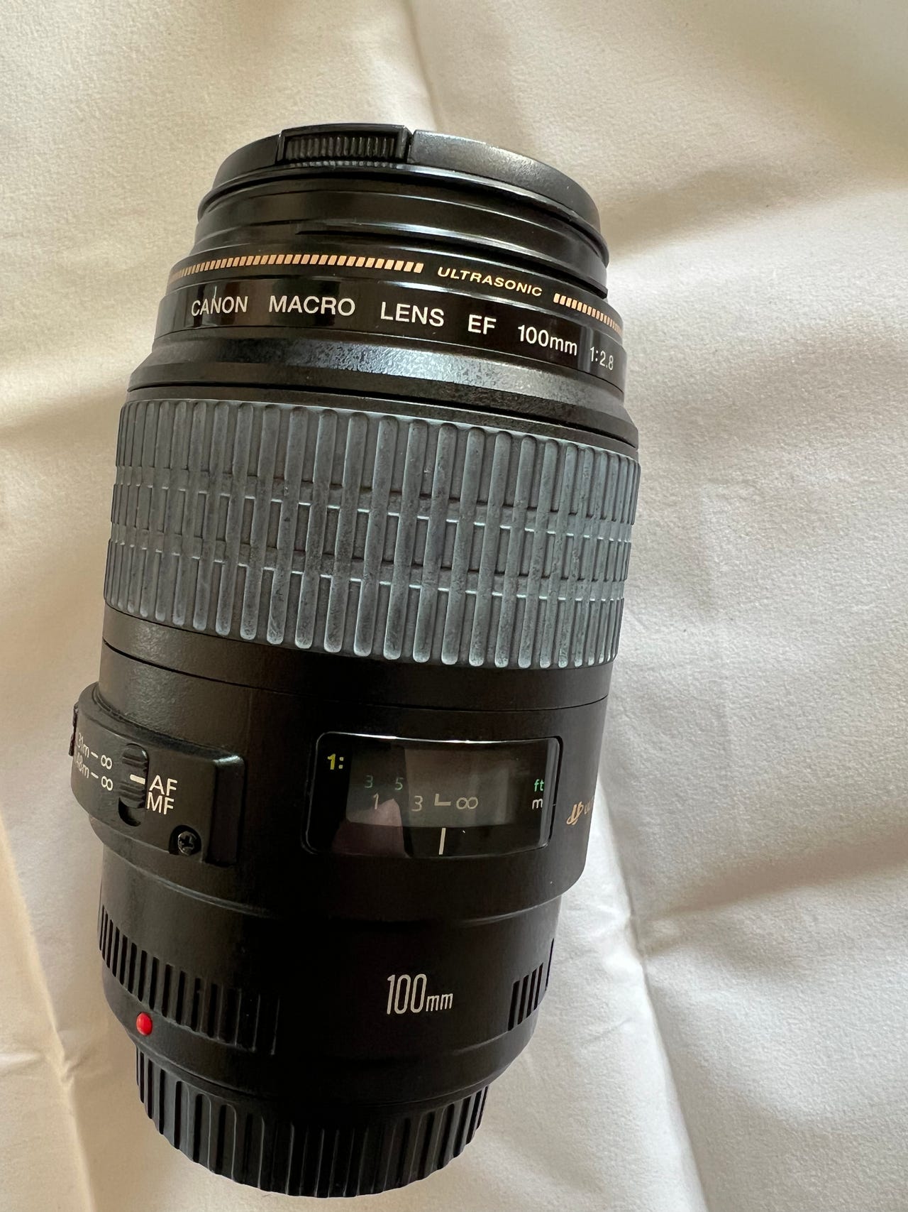 Canon EF 100mm f/2.8 USM Macro objektiv | DBA