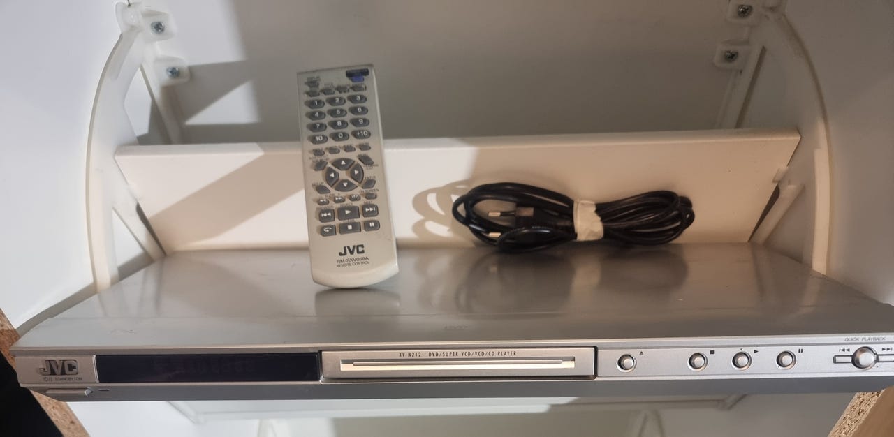 JVC XV-N212S Digital Direct Progressive Scan DVD EB-13262 | DBA