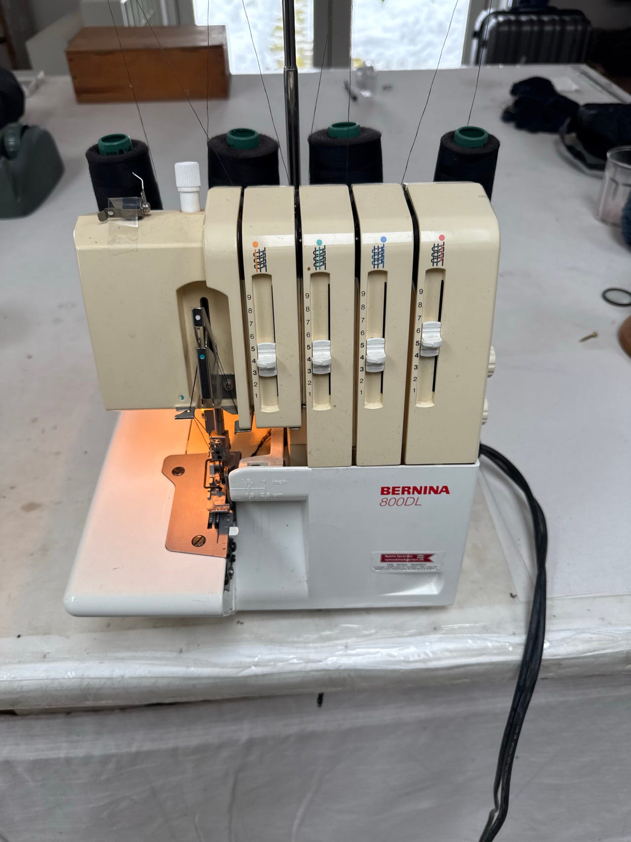 Bernina 800 DL overlocker symaskine | DBA