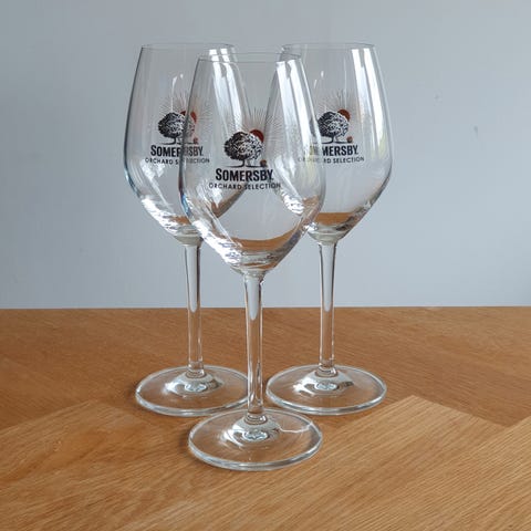 Elegante Vinglas fra Somersby, Orchard Selection, med god klang ...