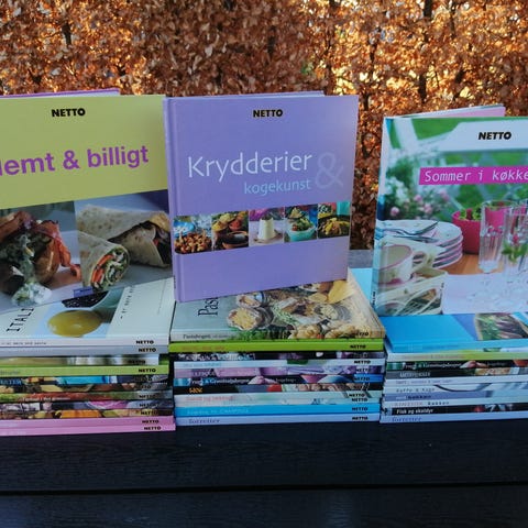 NETTO KOGEBØGER. 37 stk. | DBA