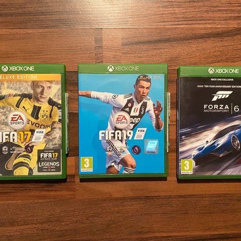 Killzone: Shadow Fall, Just Dance 2017 og FIFA 16 | DBA